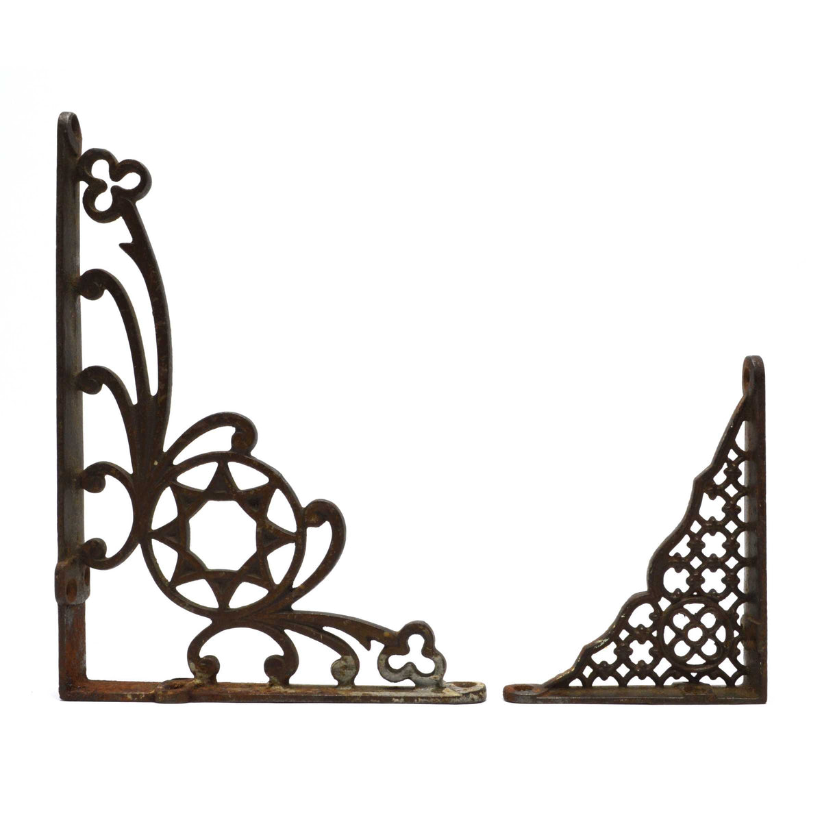 Antique CAST IRON CORNER/SHELF BRACKETS Lot of 2 Different 8-POINTED S ...