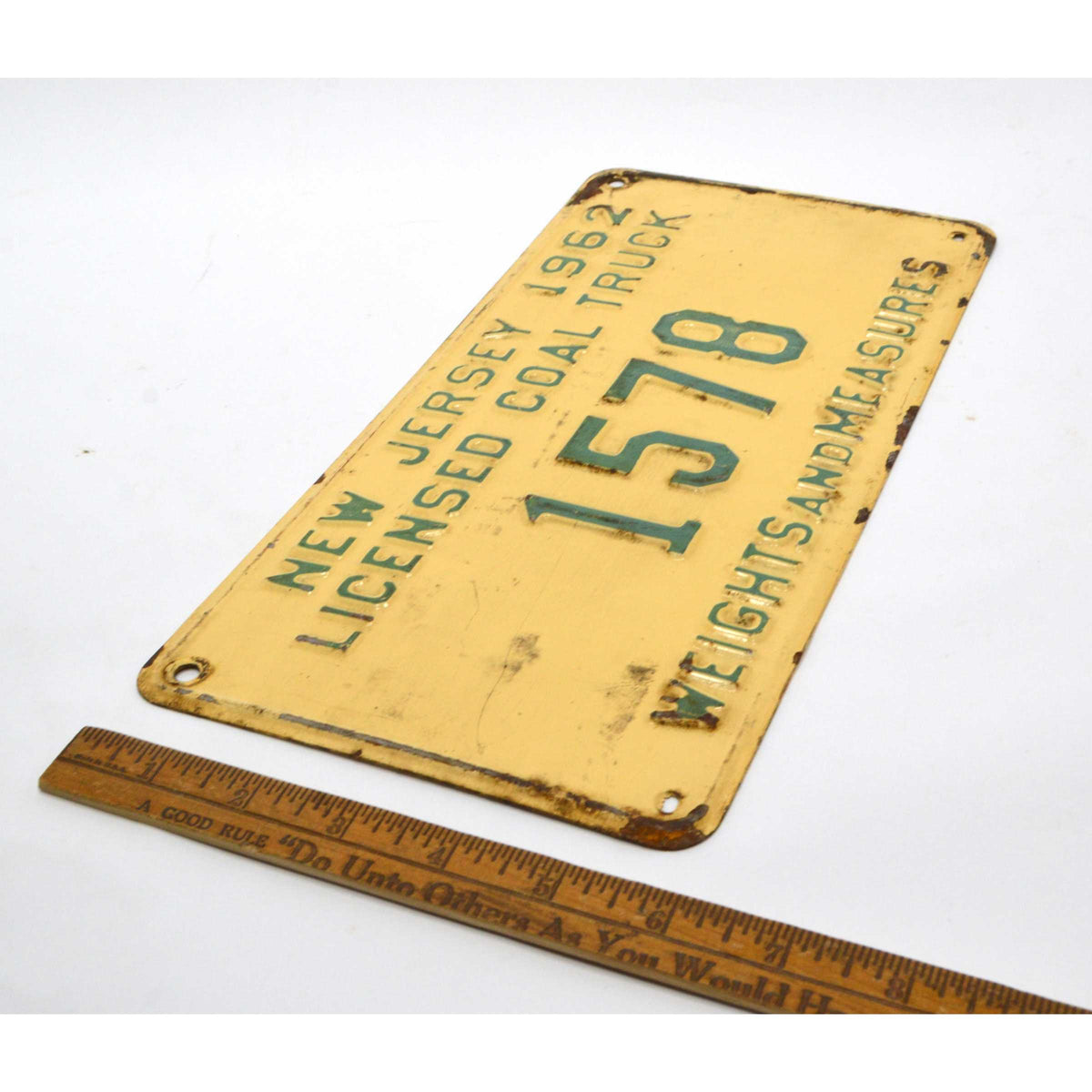 Vintage 1962 "COAL TRUCK" N.J LICENSE PLATE No. 1578 "WEIGHTS AND MEAS ...