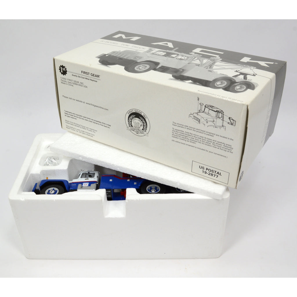 Excellent! FIRST GEAR "MACK R-MODEL TOW TRUCK" 1:34 Diecast Wrecker "U ...